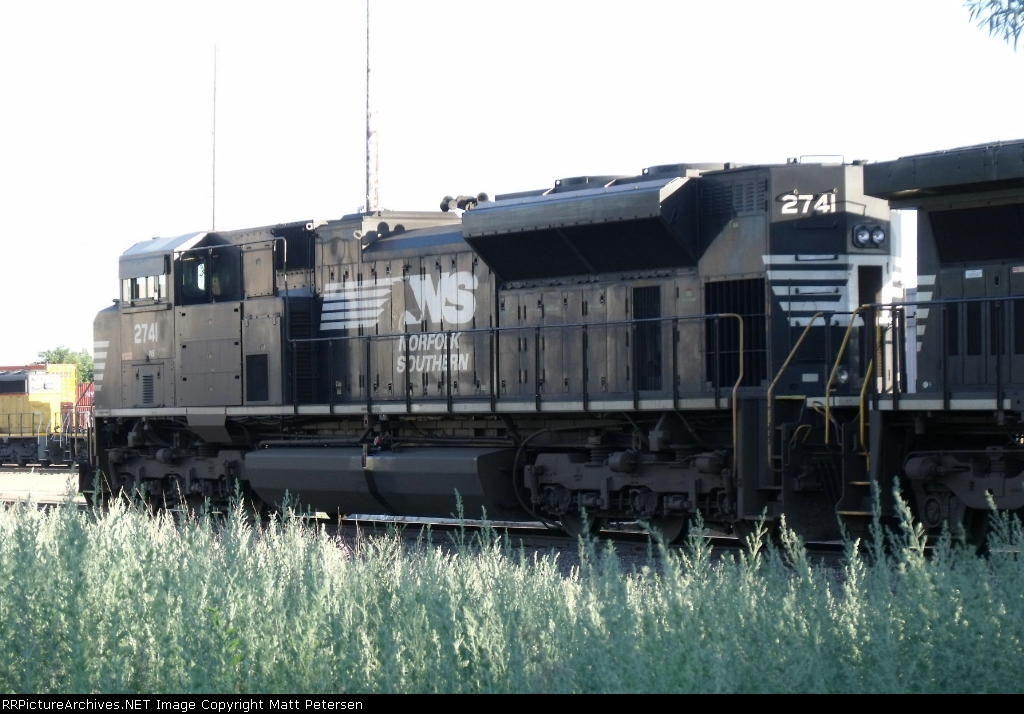 NS 2741